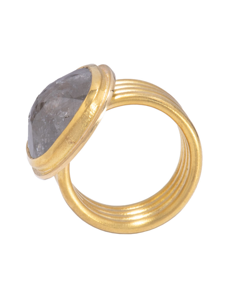 The Golden Eye: Diamond Pyramid Ring