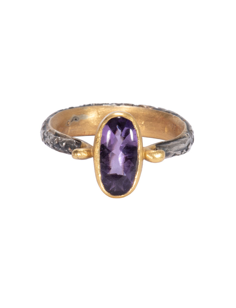 The Golden Eye: Amethyst Lyra Ring