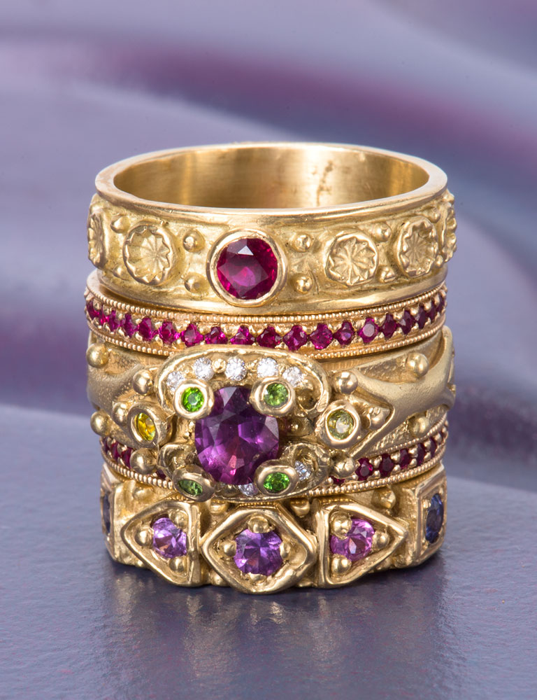 The Golden Eye: Ruby Circle of Wreaths Ring